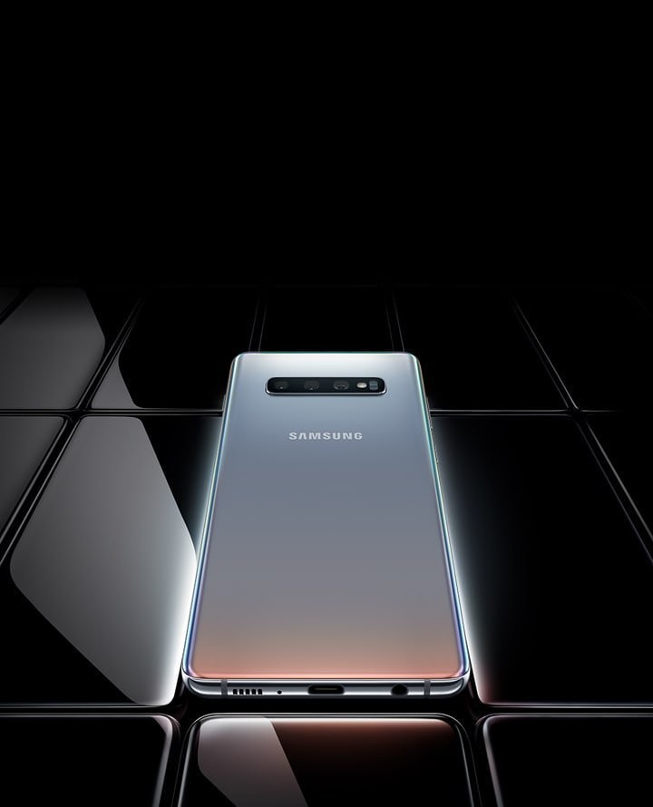 Samsung Galaxy S10+ anche in colorazione Prism Silver (per ora a Hong Kong)
