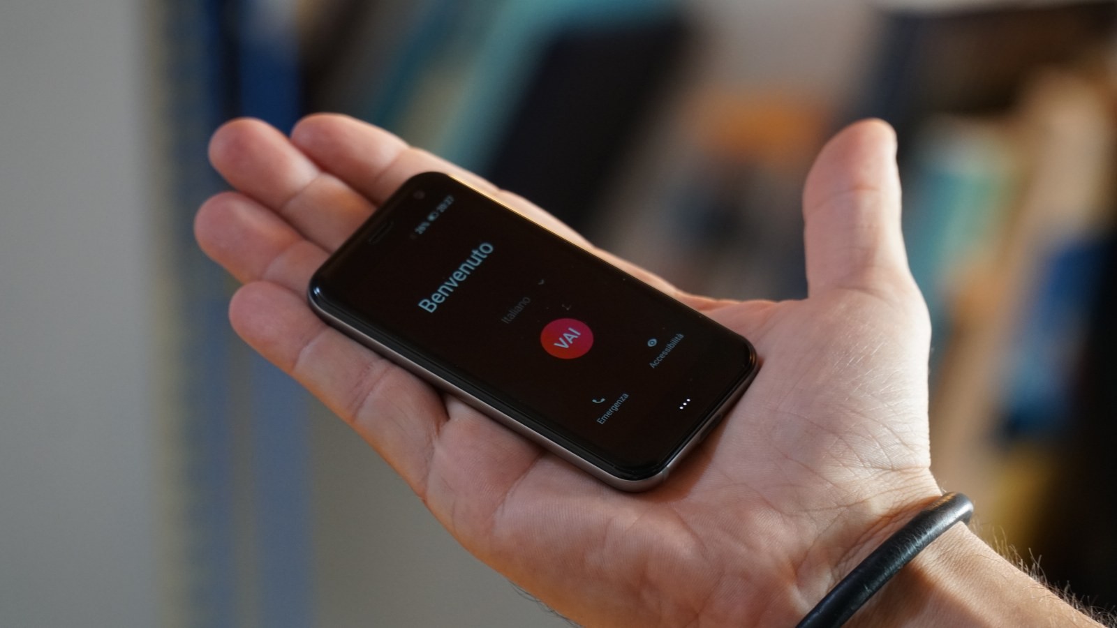 Palm mini ufficiale in Italia: ecco il mini smartphone Android | Anteprima