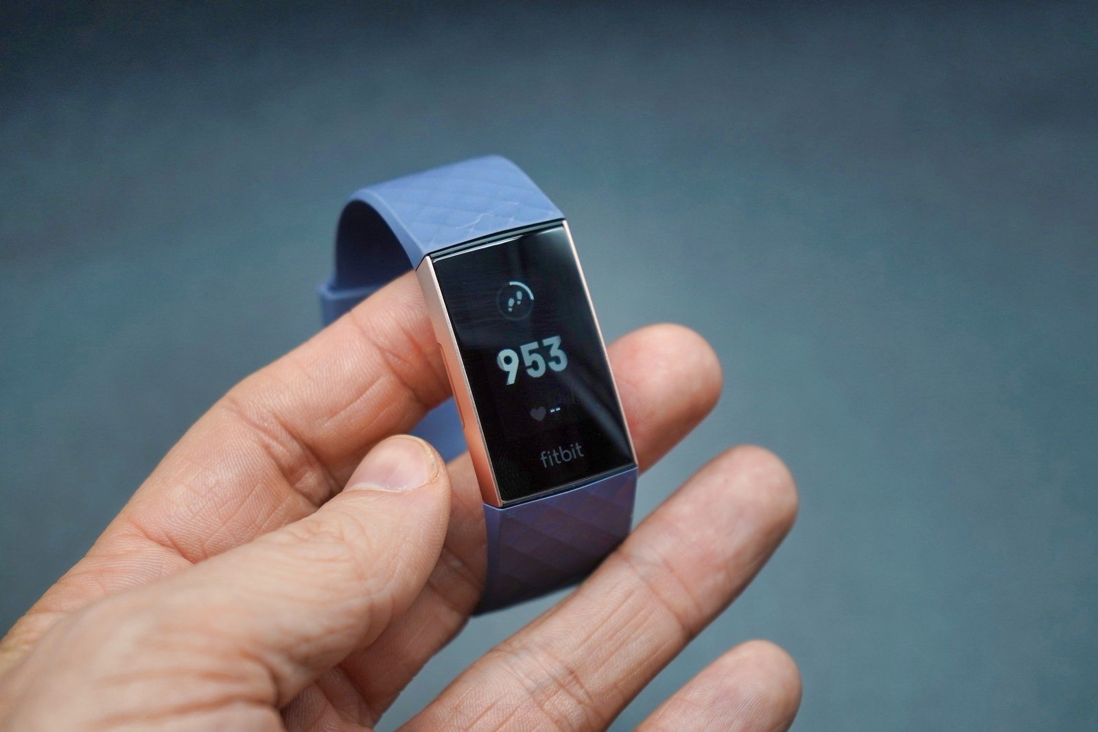 Fitbit: uno studio sulle band per individuare problemi cardiaci