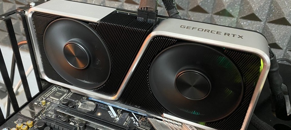 GeForce RTX 3080, 3070, 3060 (laptop) e 3060 (desktop) ufficiali: dettagli e prezzi