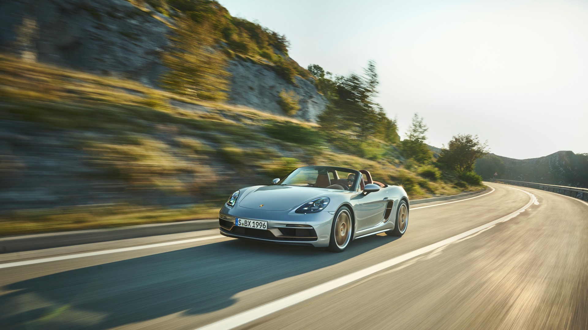 Porsche Boxster, le prime foto spia del modello elettrico