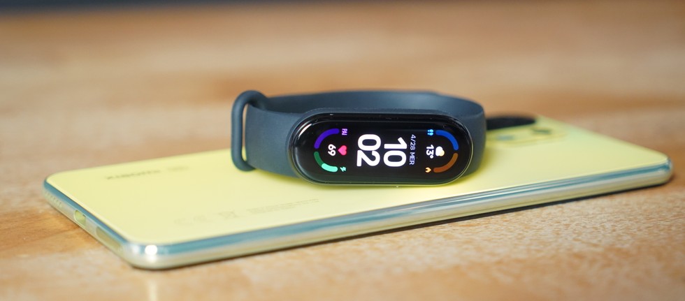 Xiaomi Mi Band 7 non smetterà di innovare: display ancora più grande e AOD