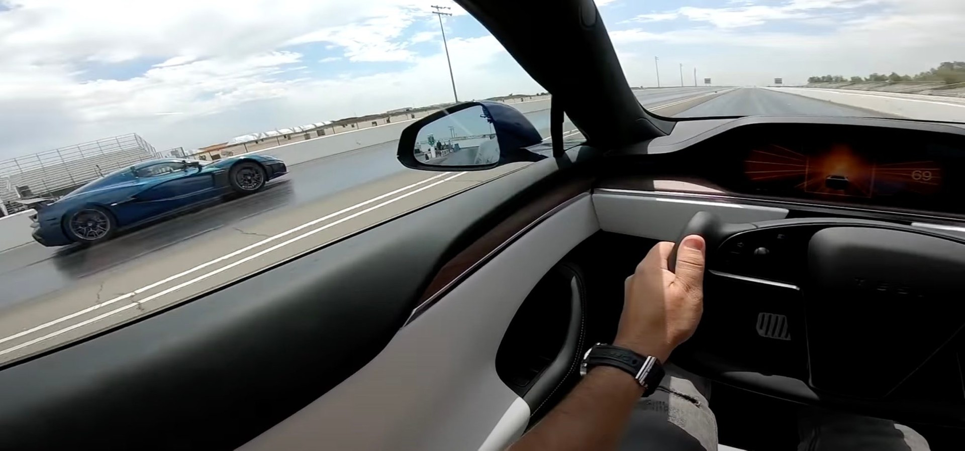 Tesla Model S Plaid vs Rimac Nevera: le due super elettriche nella ...